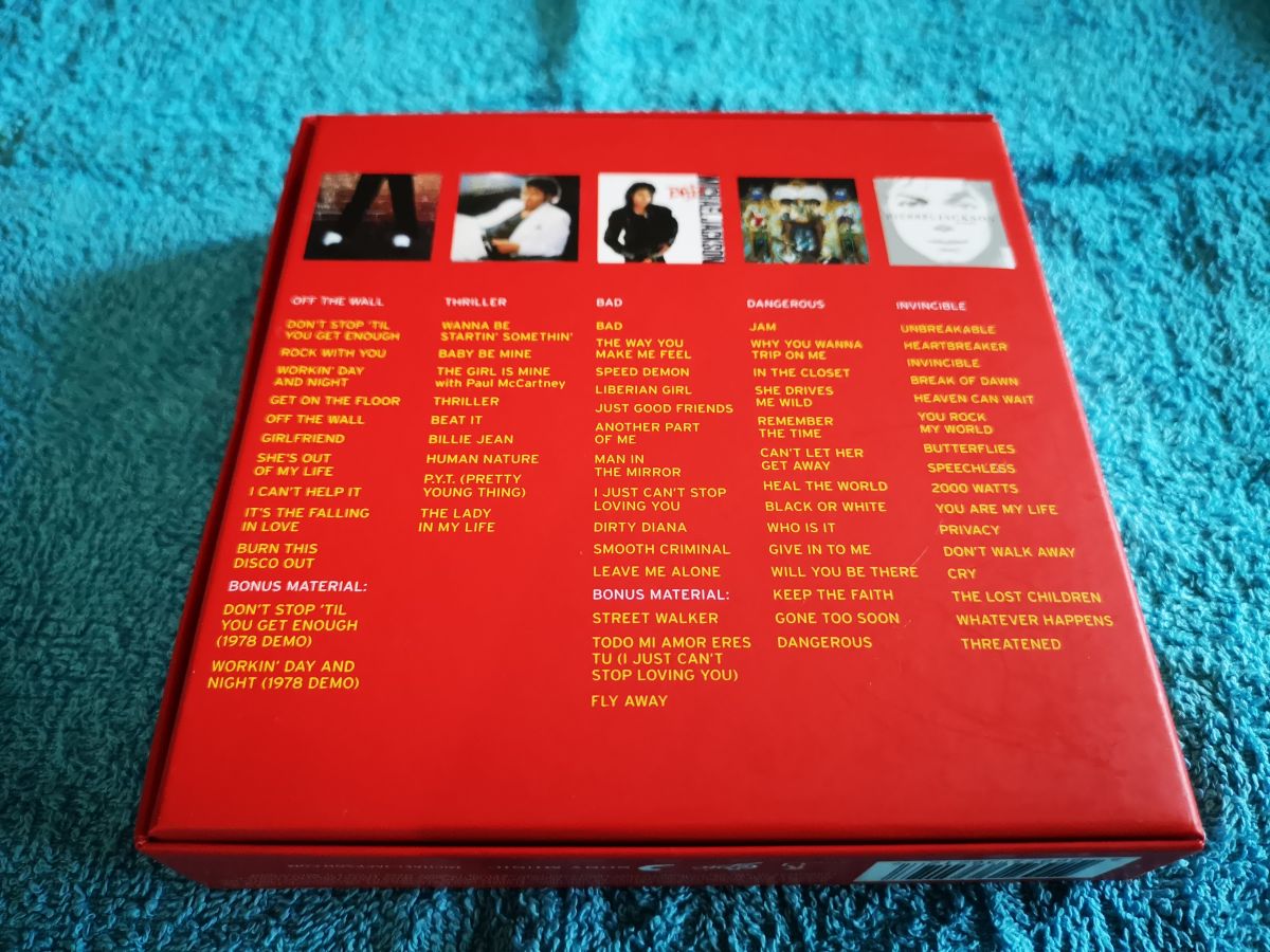 COFFRET LUXE 5 CD + livret inclus Michael JACKSON – Luckyfind