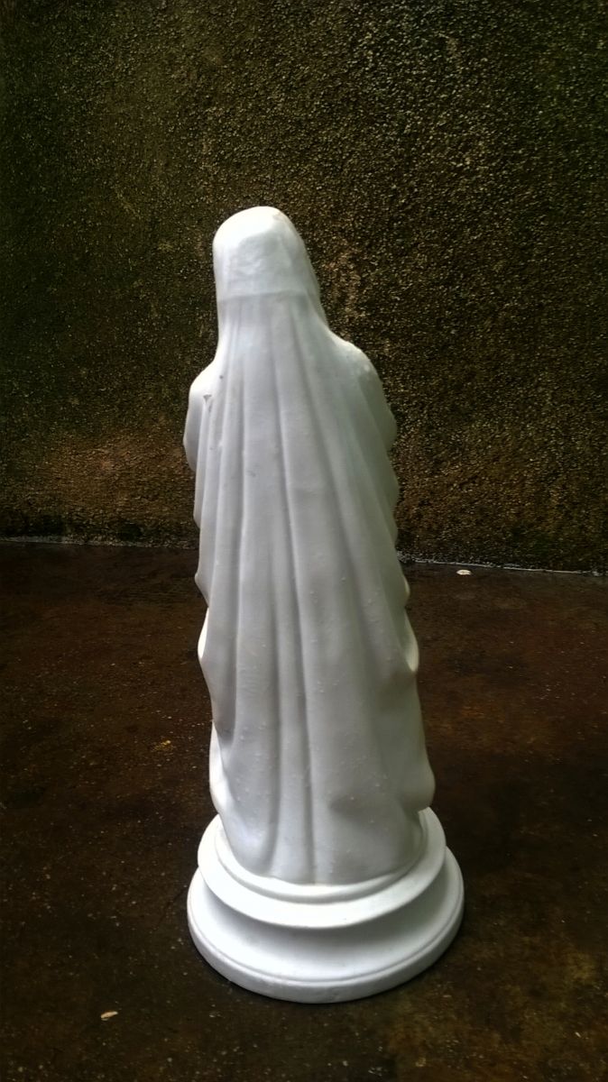 Statue Vierge Marie en biscuit – Luckyfind