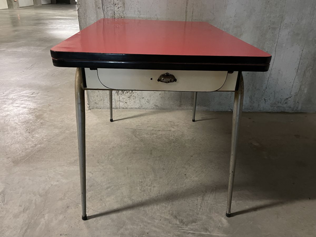 Table en formica années 60 – Luckyfind