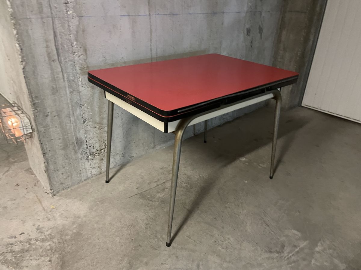 Table en formica années 60 – Luckyfind