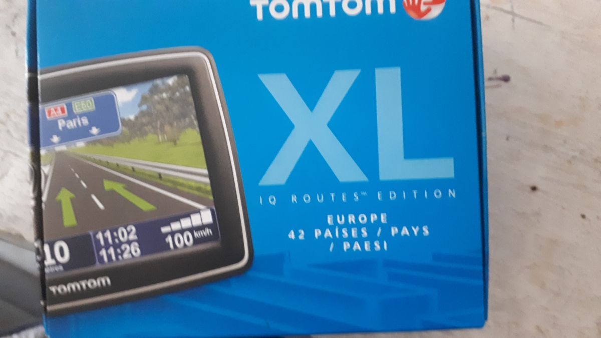 Gps tomtom xl europe 42 pays iq route edition boite cable – Luckyfind